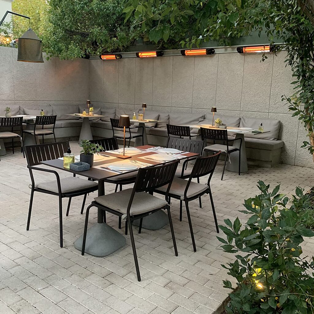 Veito Blade S2500 Black Indoor & Outdoor Heater | Veito UK